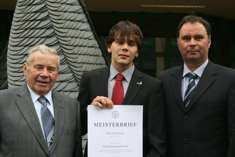 Über Uns - Bert & David Schiefer Dachdeckermeister GmbH & Co. KG